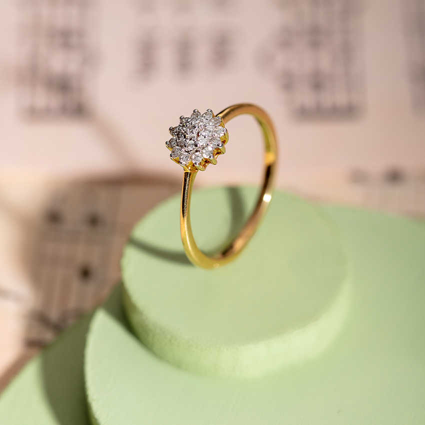 Buy Nora Rising Sun Diamond Ring Online | CaratLane